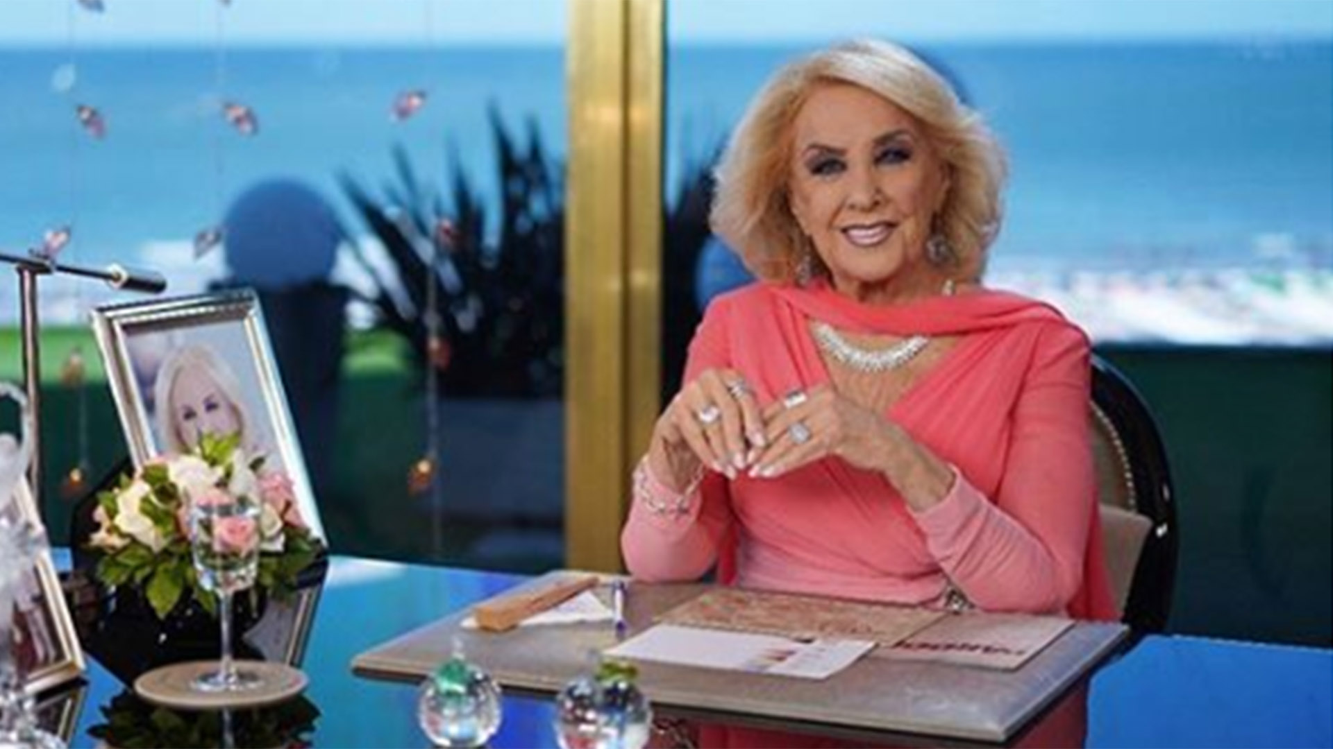 La operación de Mirtha Legrand qué es una brida abdominal Infobae