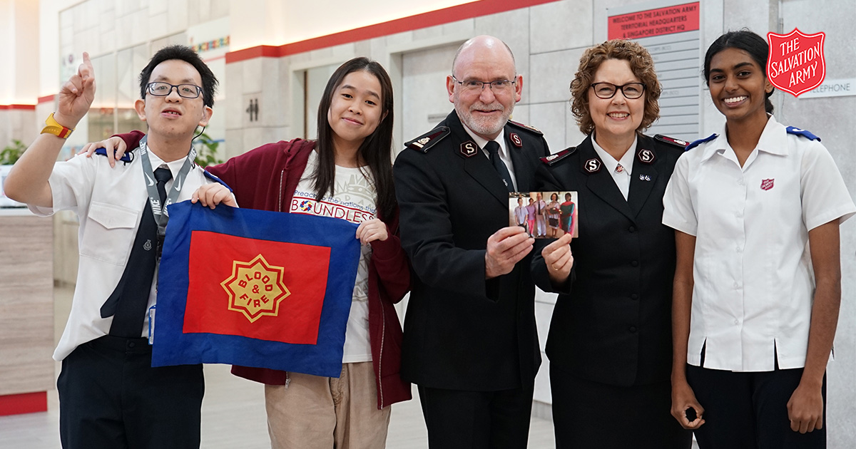 The Salvation Army International - Homecoming visit of international leaders inspires Salvationists