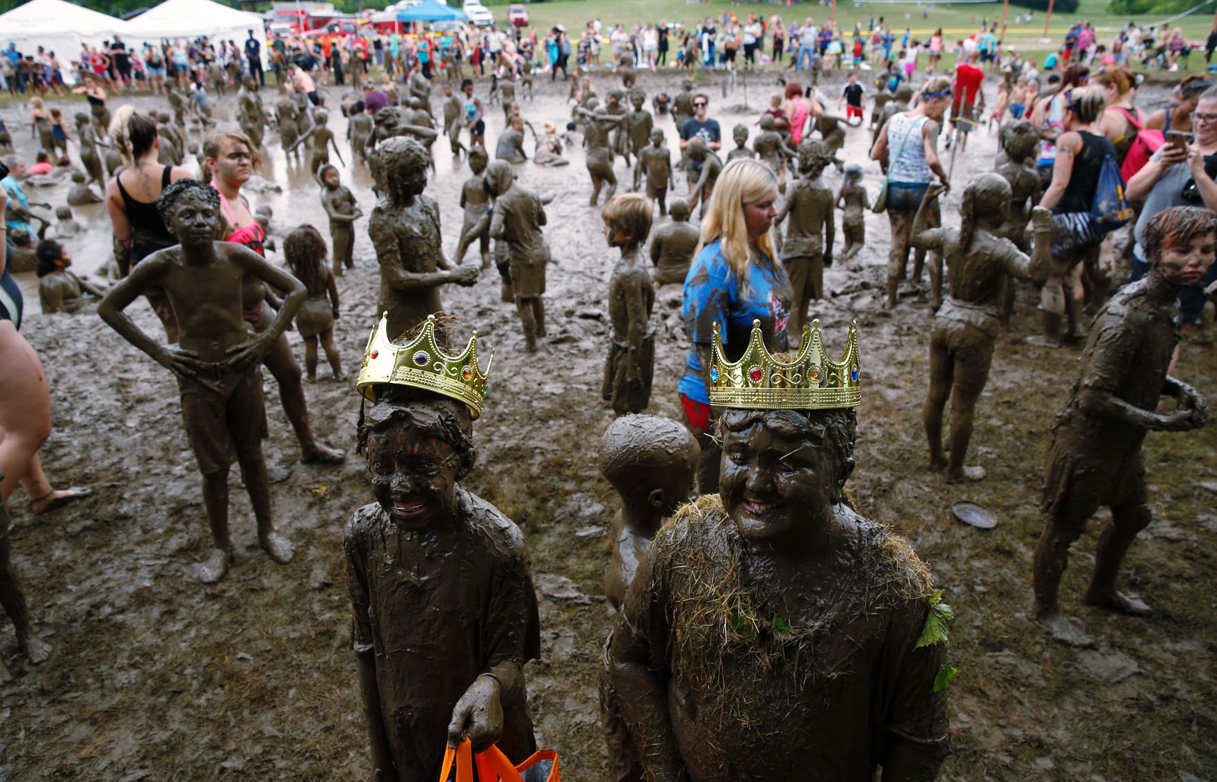 US LIFESTYLE MUD DAY US LIFESTYLE MUD DAY