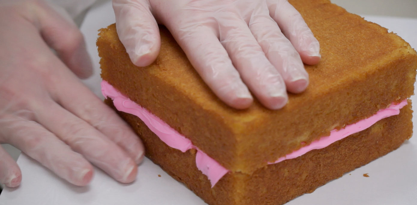 How To Make A Heart Shaped Valentine s Day Cake Cakes how-to-make-a-heart-shaped-valentine-s-day-cake-cakes