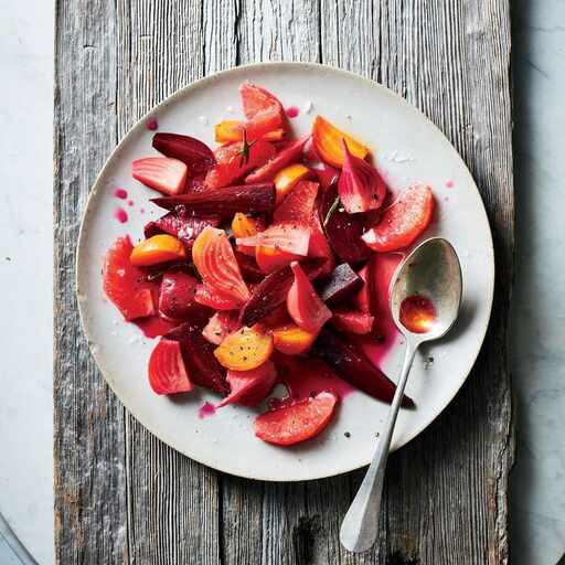 Modernmeal Roasted Beet, Ruby Red Grapefruit, and Warm Honey Salad