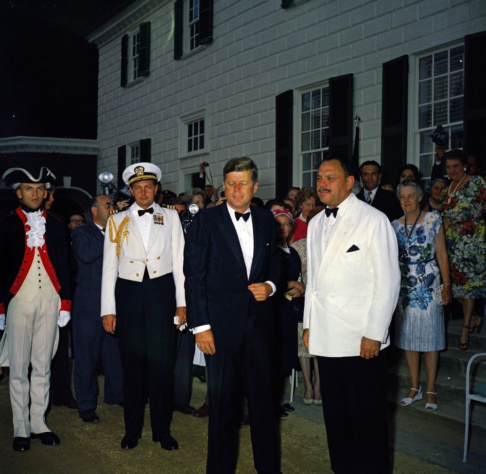 President John F. Kennedy · George Washington's Mount Vernon