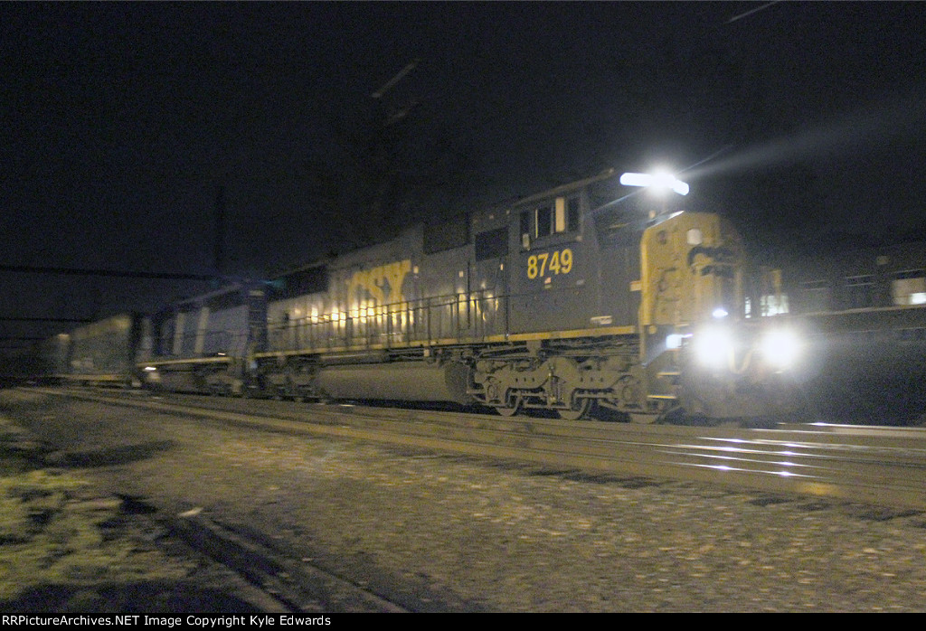 CSX SD60I #8749 on Q703-08
