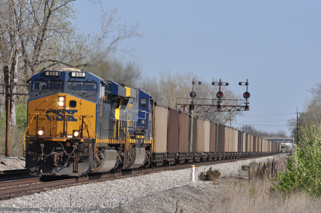 CSXT 850 On CSX T 548 Northbound