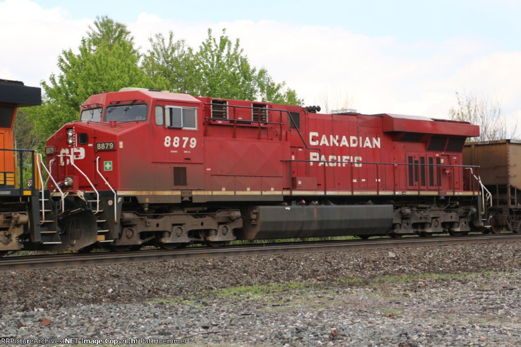CP 8879