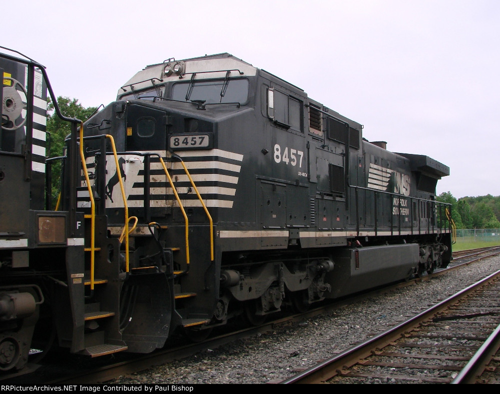 NS 8457