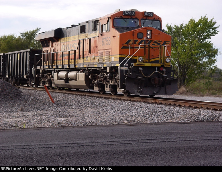 BNSF 6753