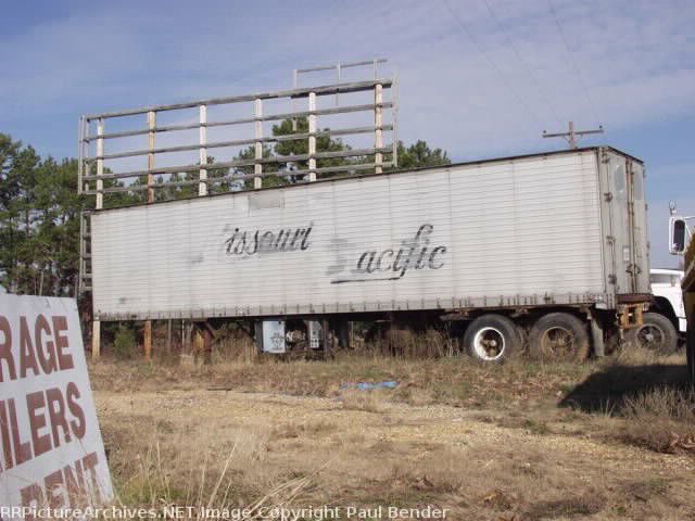 Old MoPac Reefer Trailer