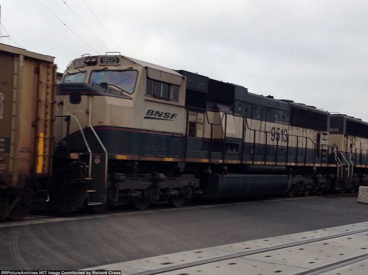 BNSF 9513