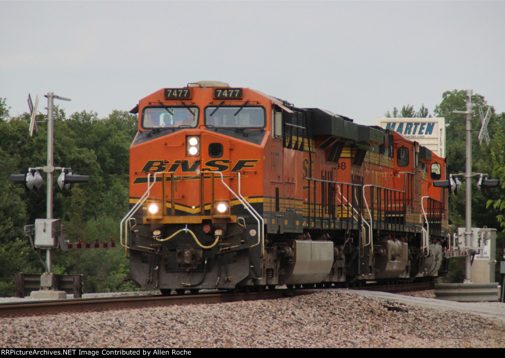 BNSF 7477