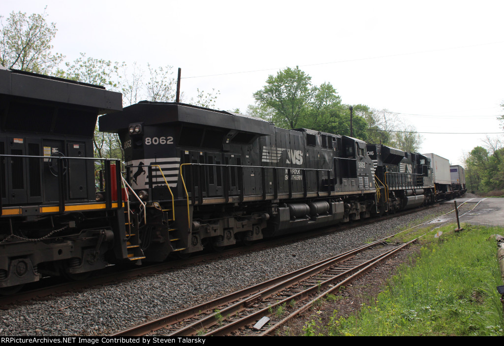 NS 8062