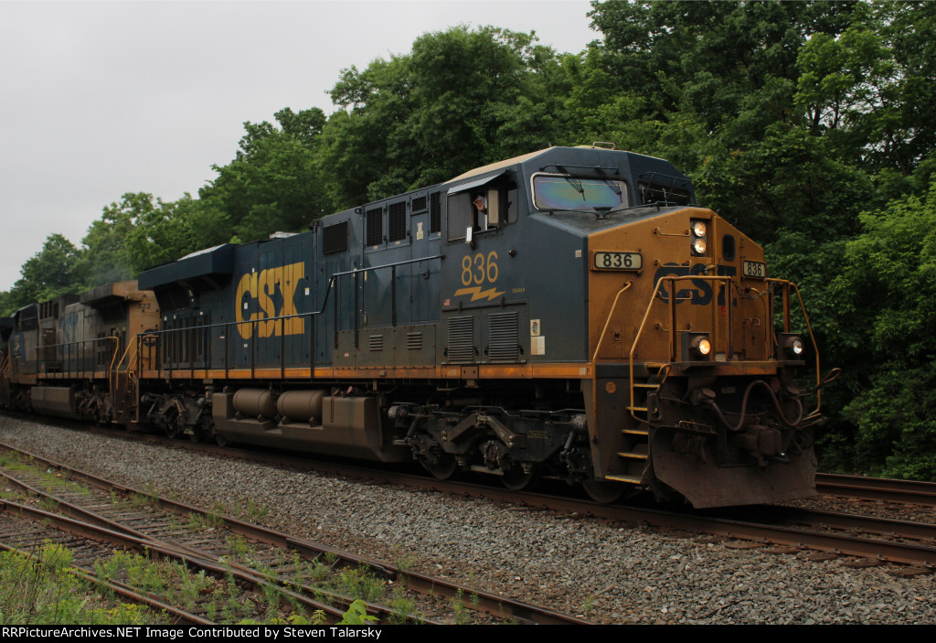 CSX 836