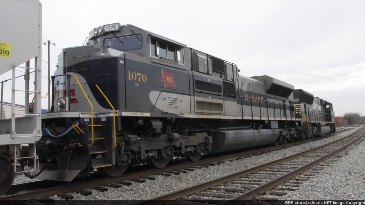 NS 1070 Wabash heritage unit.