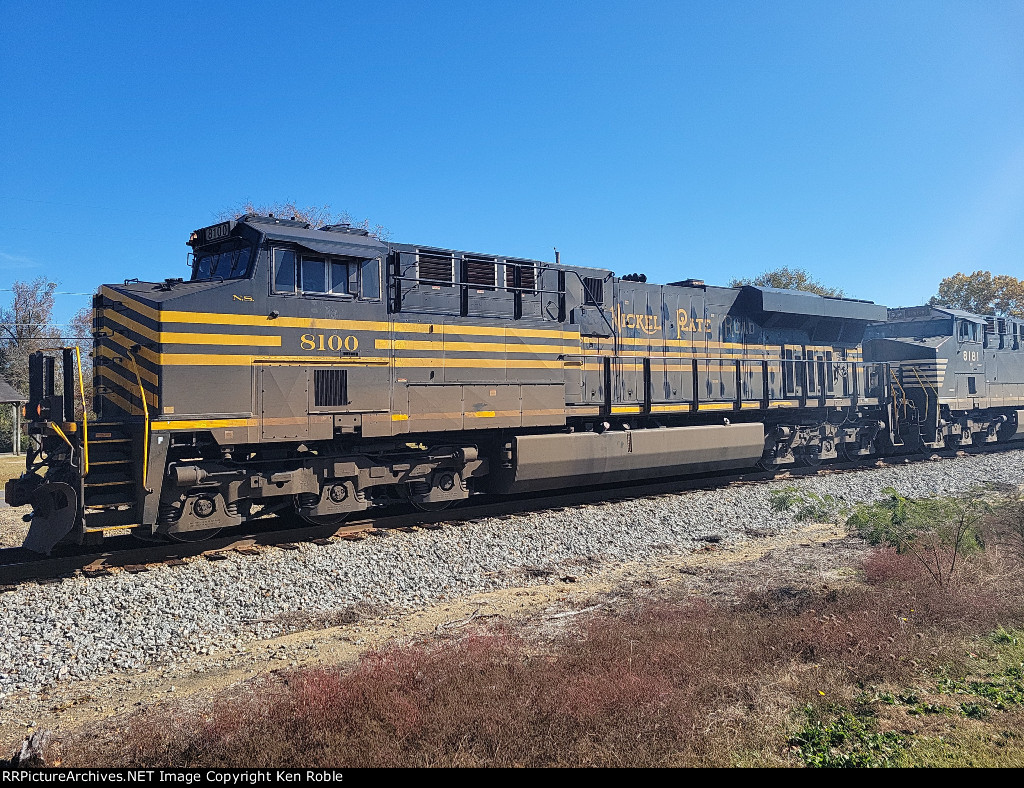 NS 8100 (roster shot)