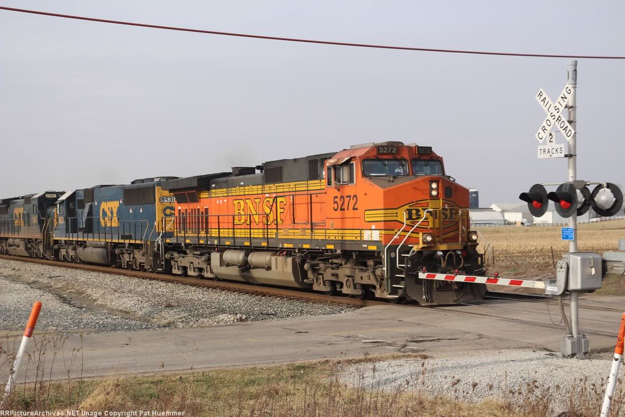 BNSF 5272
