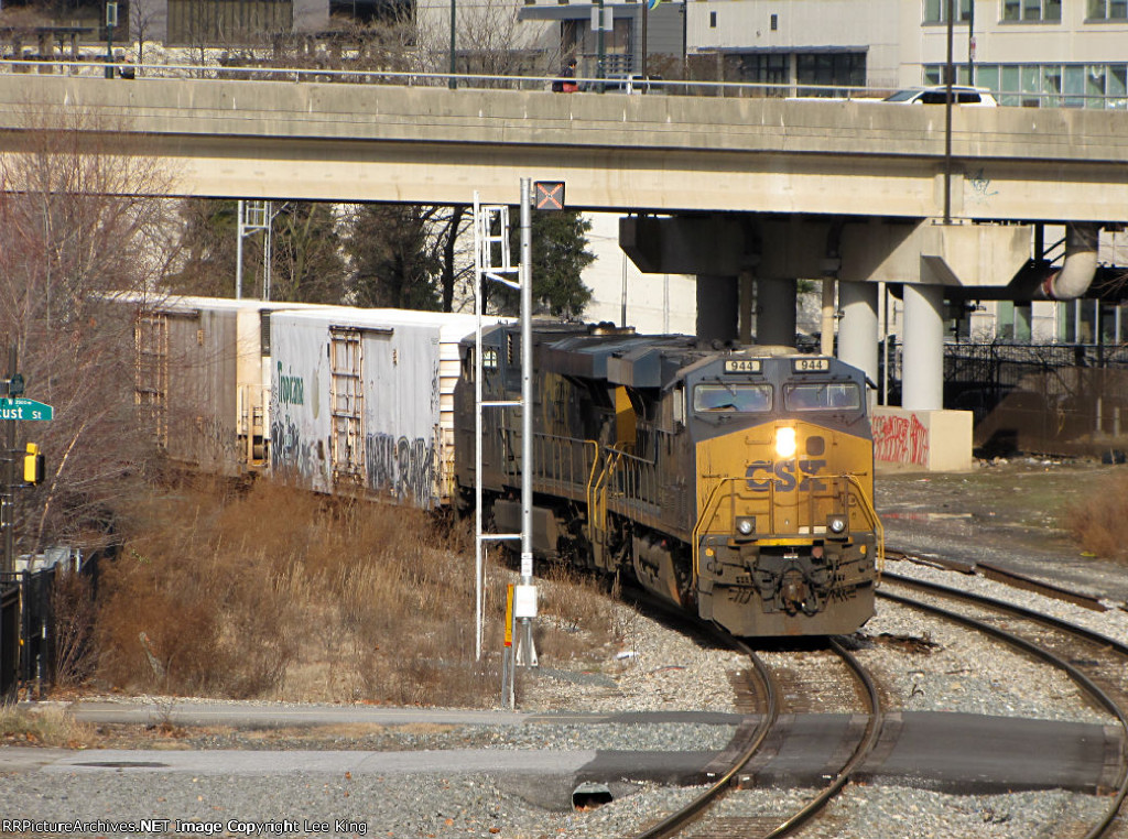 CSX 944 L743