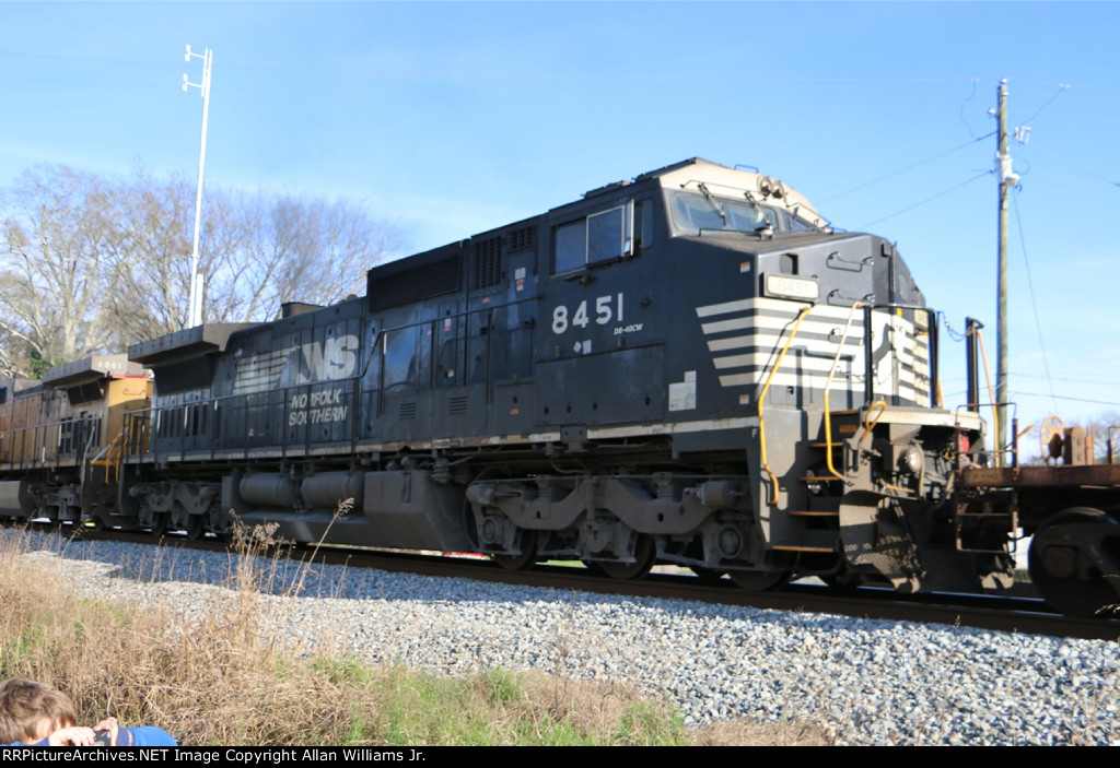 NS 8451