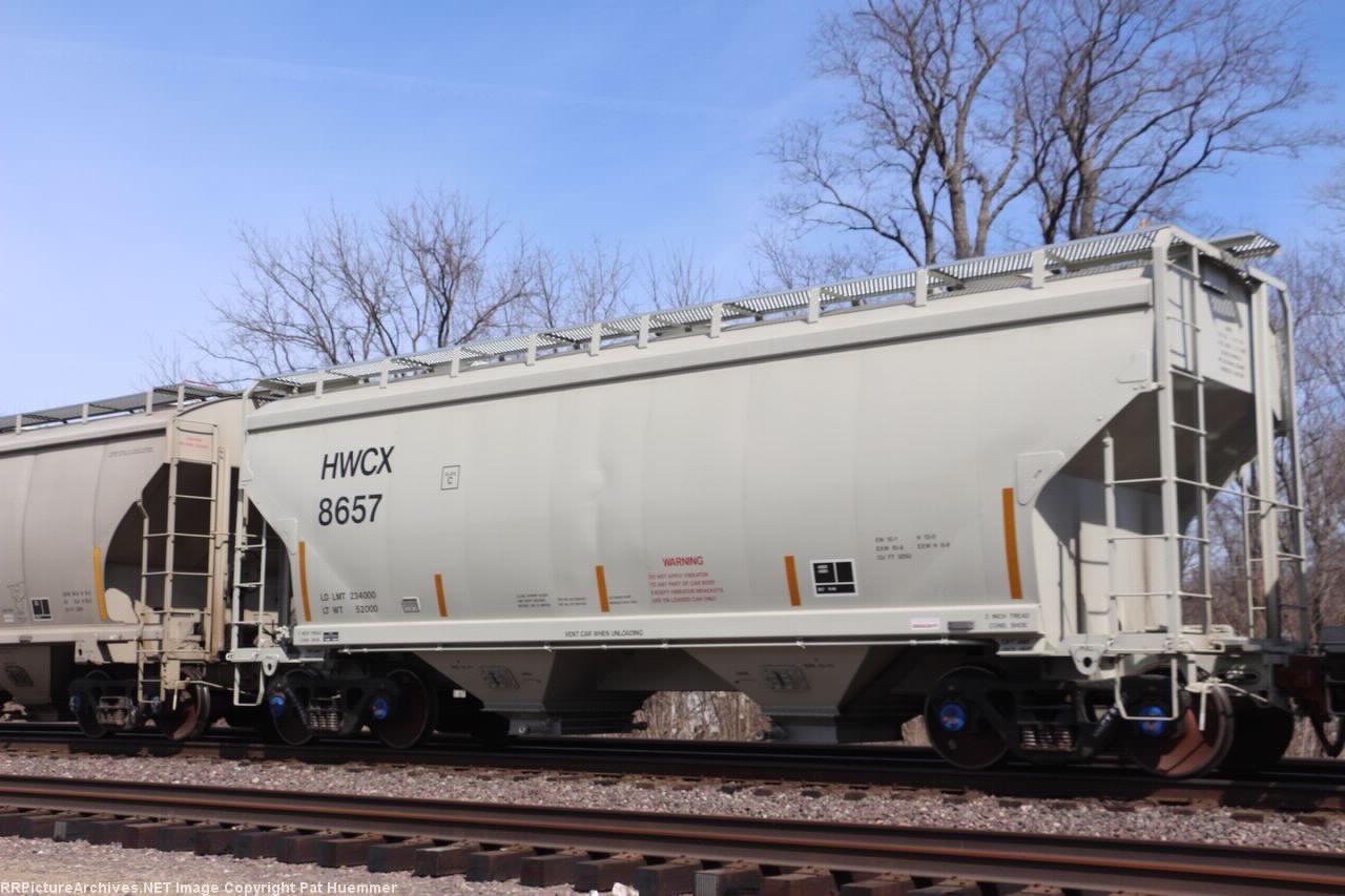 HWCX 8657