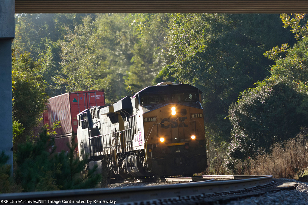 CSX 811