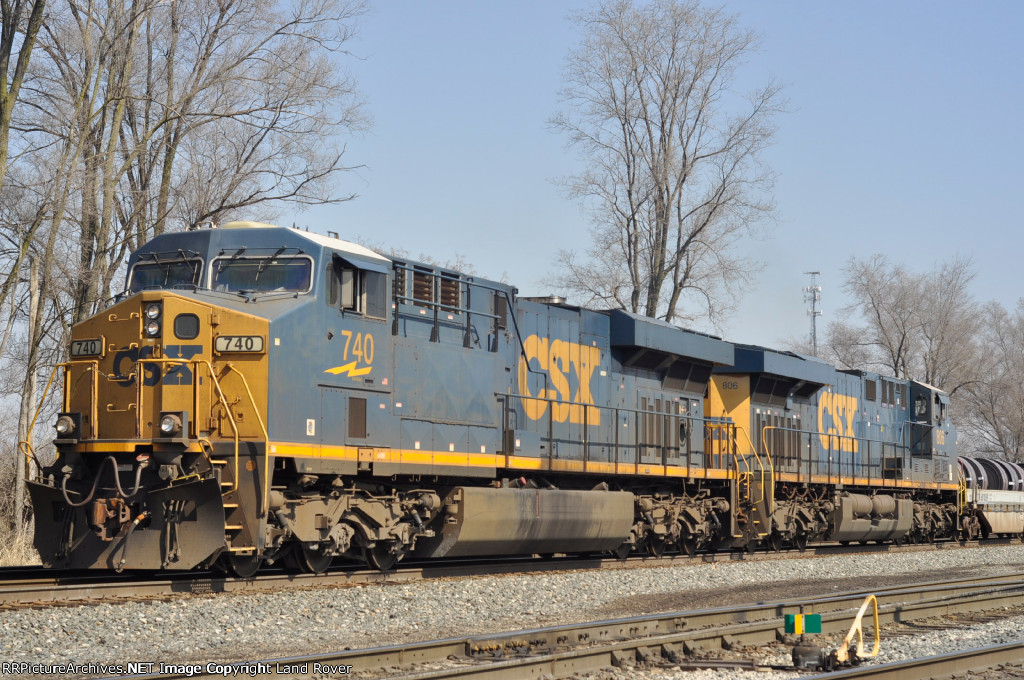 CSXT 740 On CSX K 524 Southbound