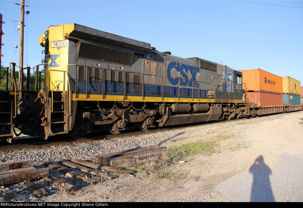 CSX 7624 trails 2nd out.