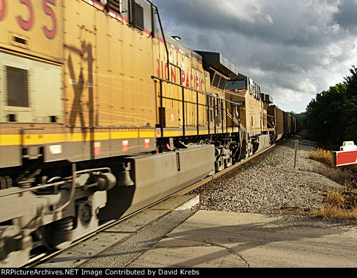 Fast empty coal train Northbound.