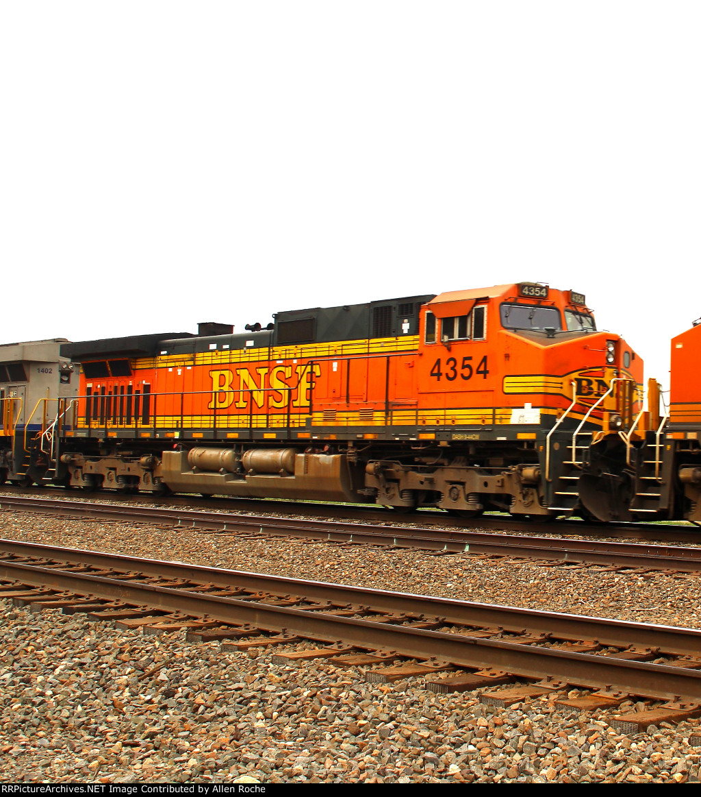 BNSF 4354
