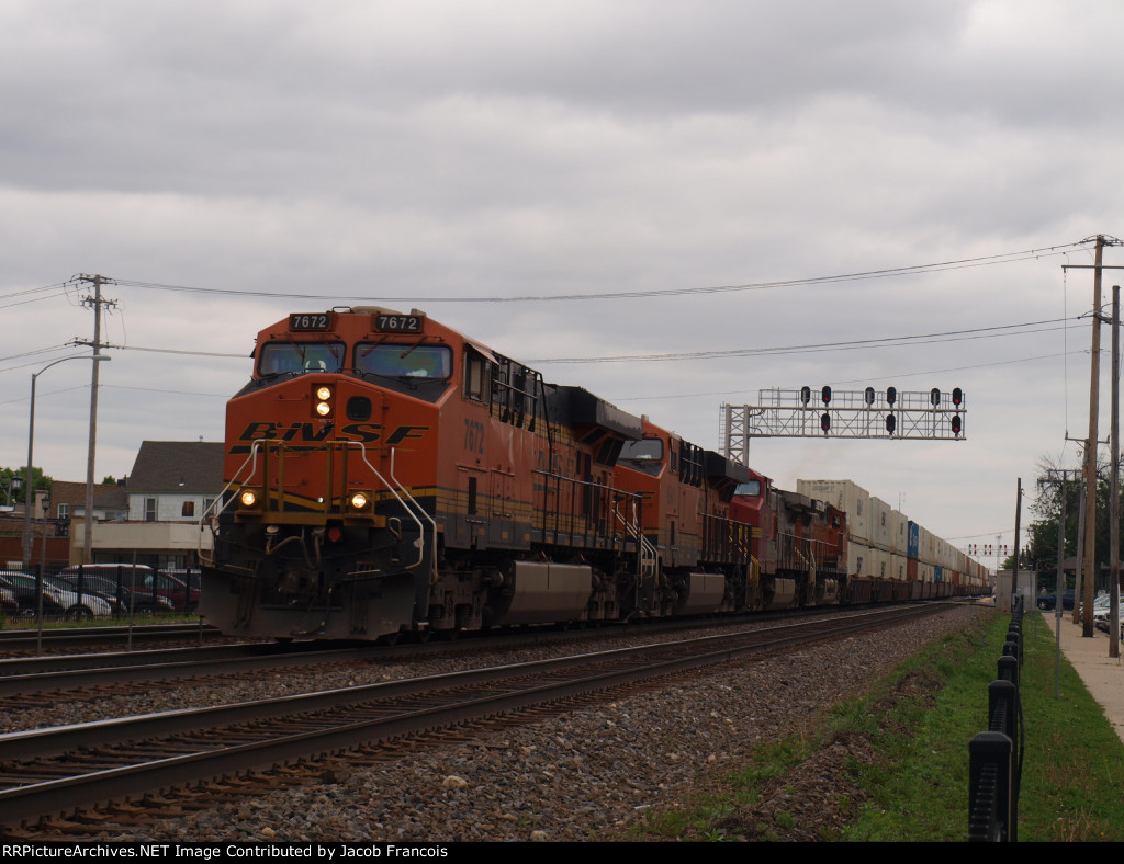 BNSF 7672