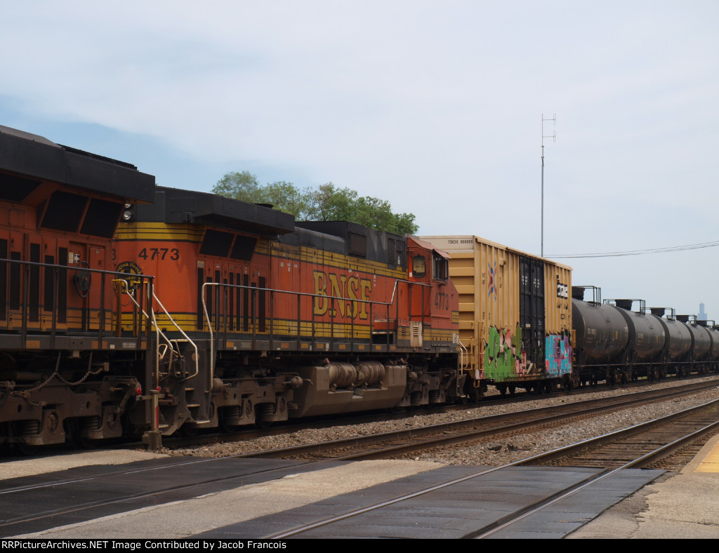 BNSF 4773
