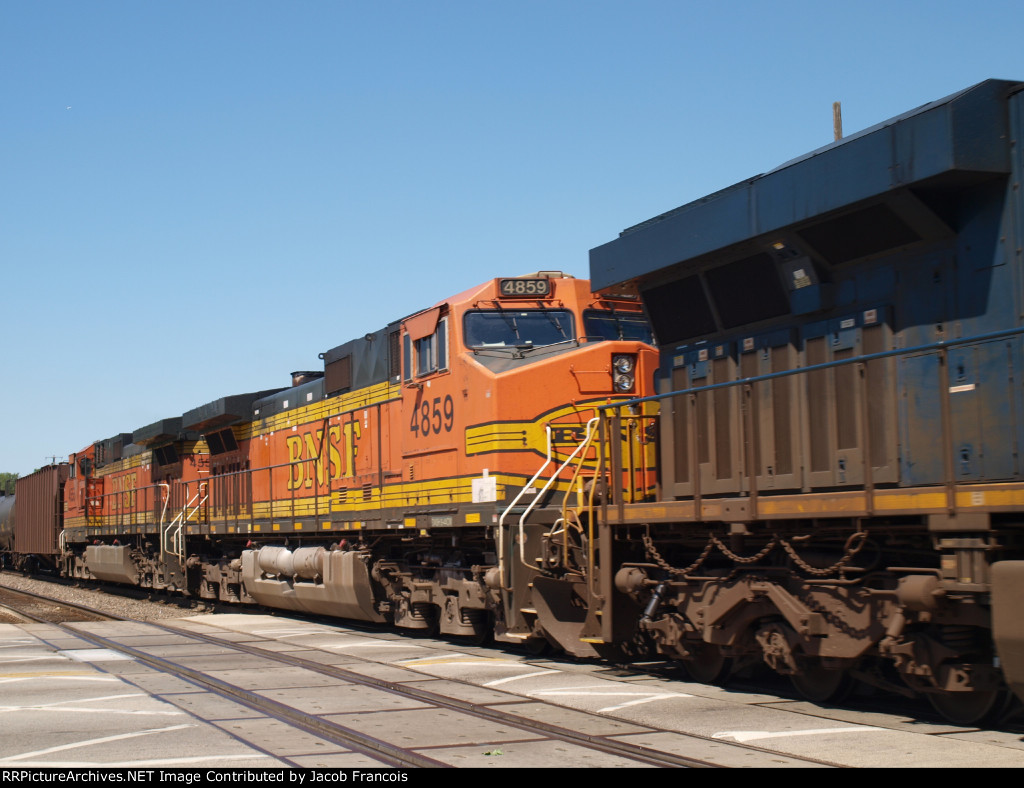 BNSF 4859