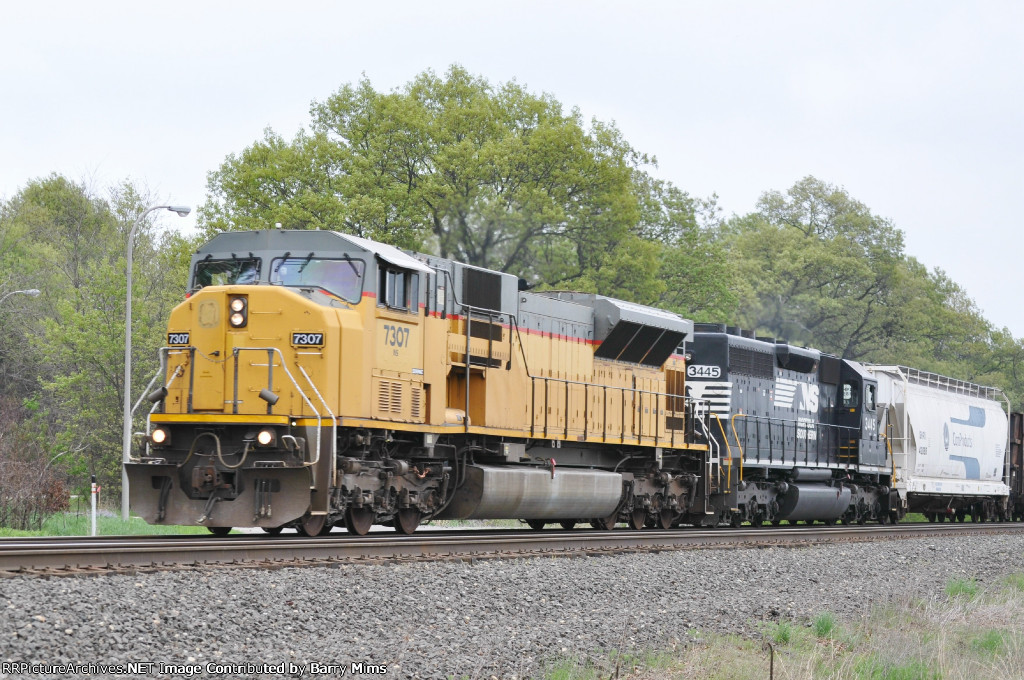 NS 7307 west