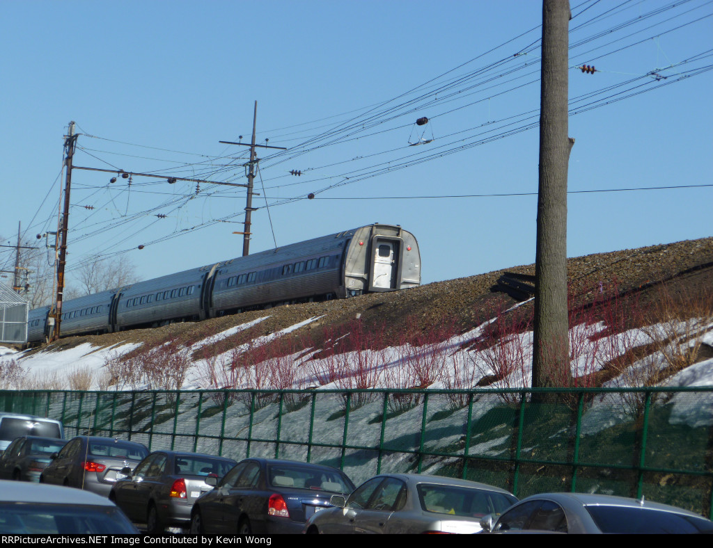 Amfleet I Cafe 48188 trails the northbound Vermonter