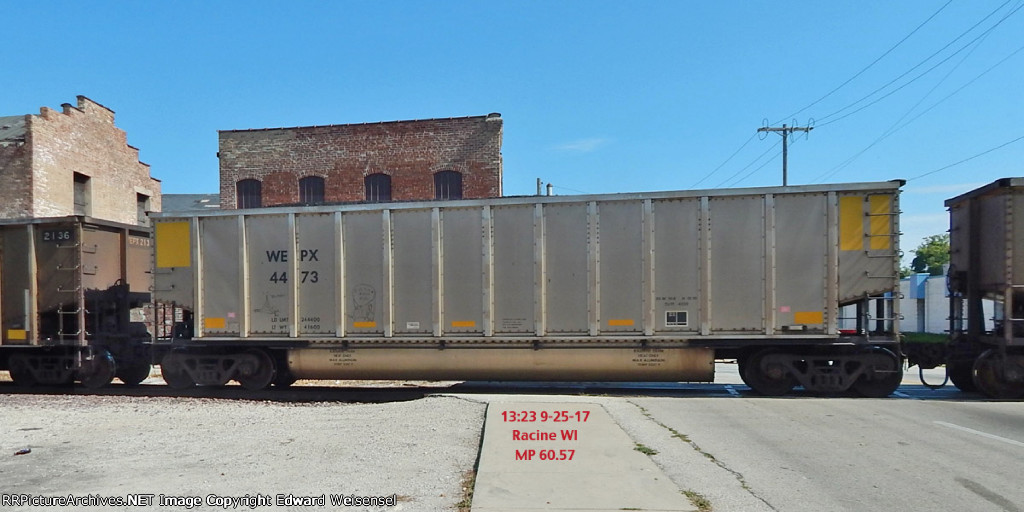 Twin-rouary gon mid-train with WEPX loads