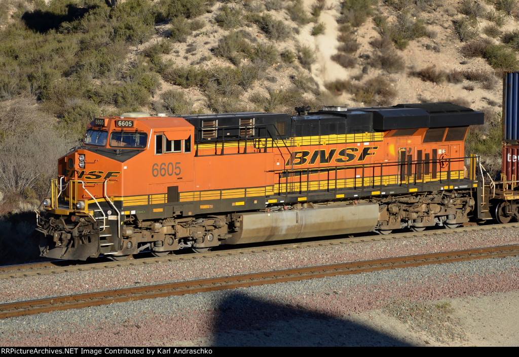 BNSF 6605