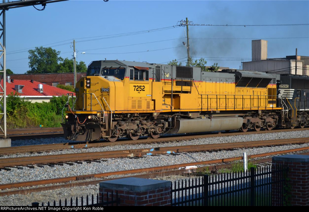 NS 7252 (ex-UP)