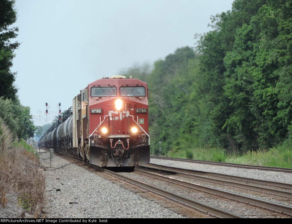 CP 8780 on B725