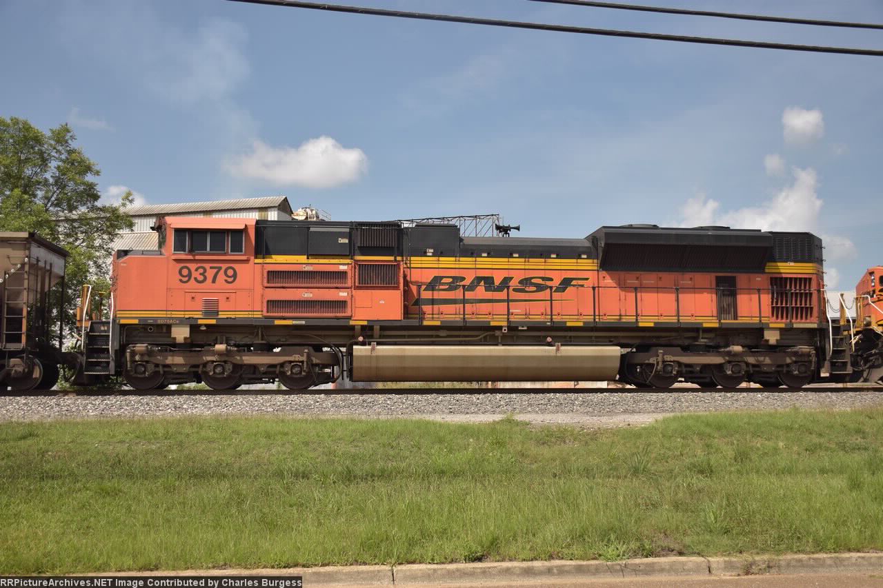 BNSF 9379