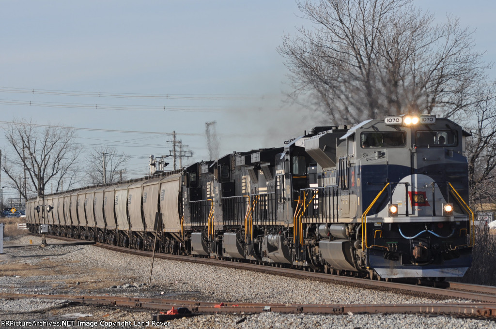 NS / Wabash 1070 On NS 44 X Southbound
