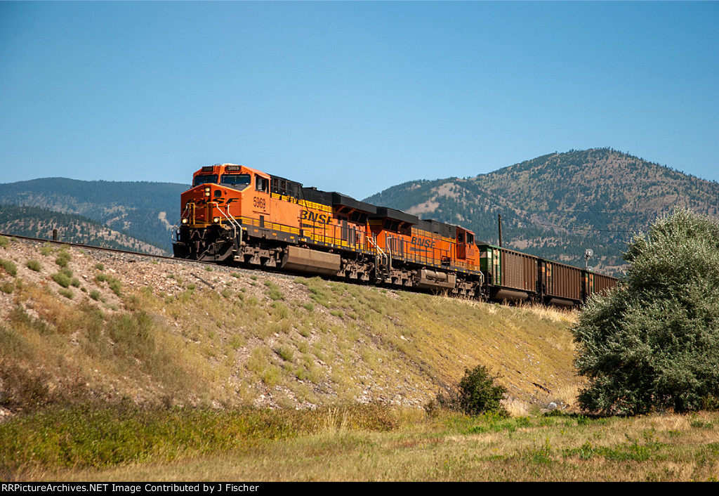 BNSF 5969
