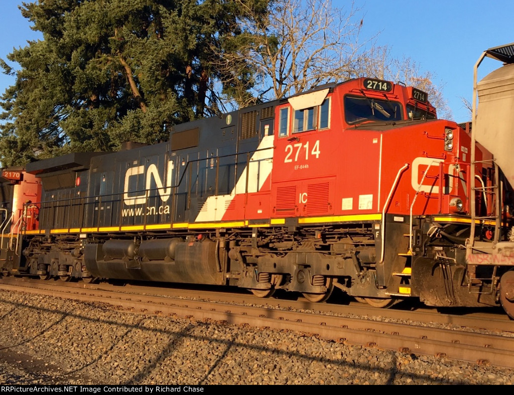 CN 2714