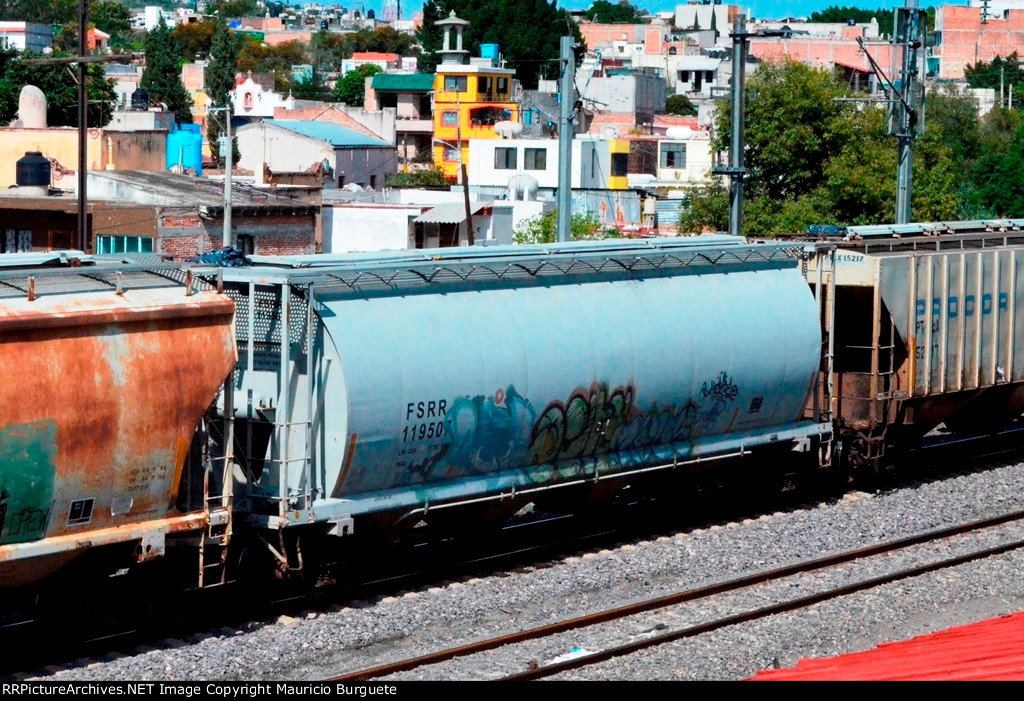 FSRR Cylindrical Hopper