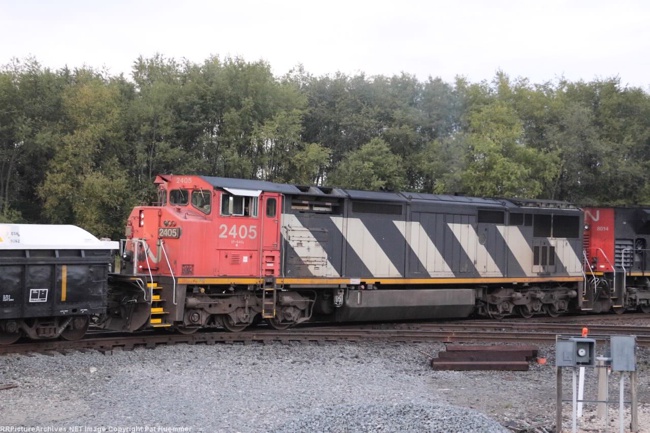 CN 2405