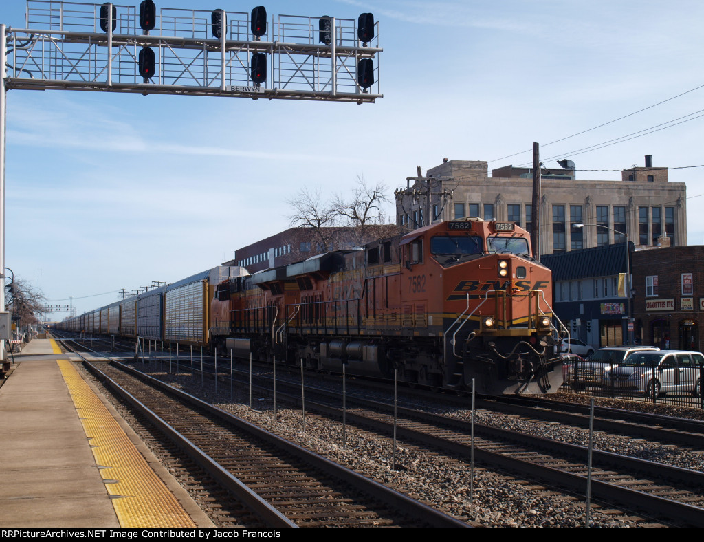 BNSF 7582