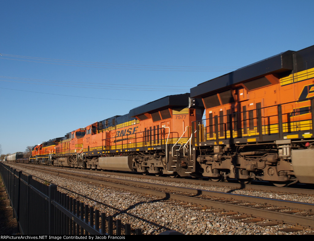 BNSF 7577
