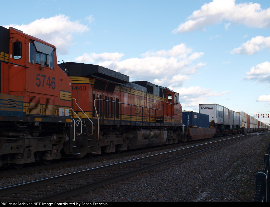 BNSF 4443