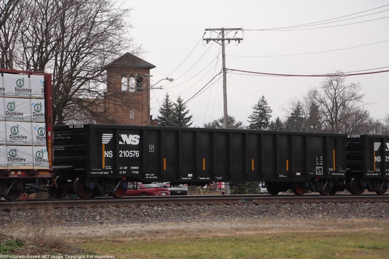 NS 210576