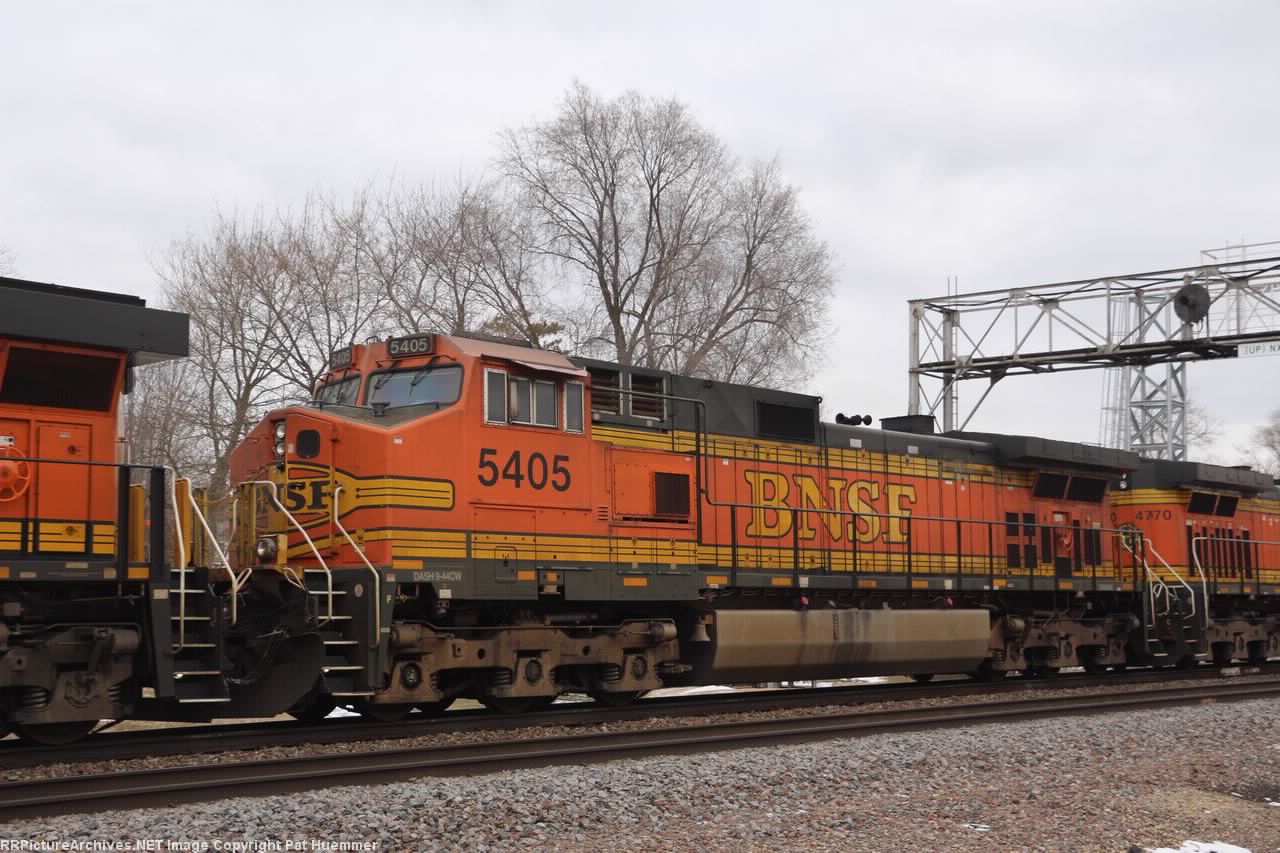 BNSF 5405