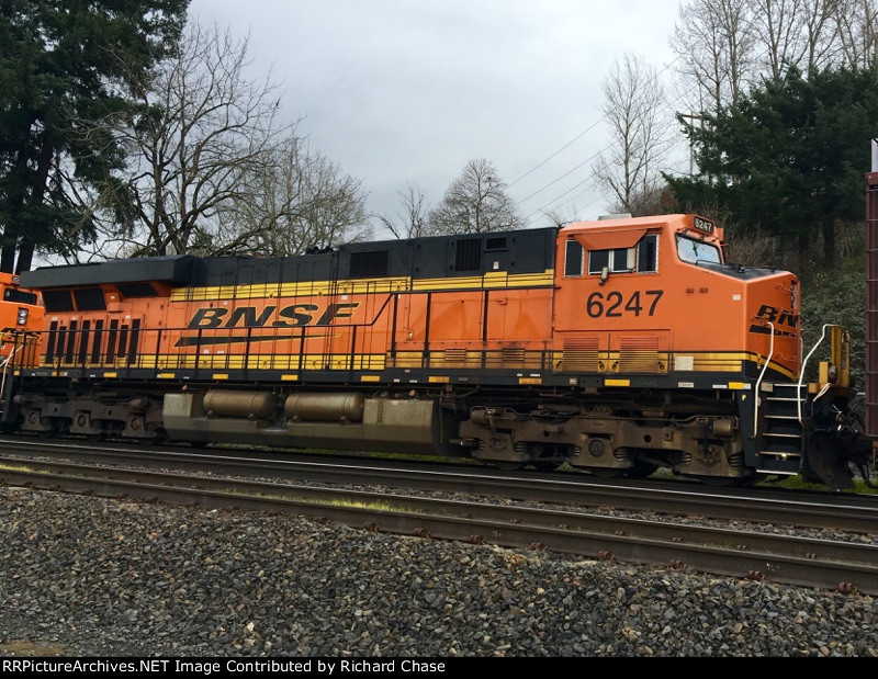 BNSF 6247