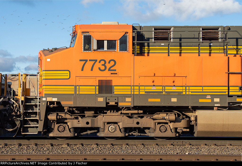 BNSF 7732