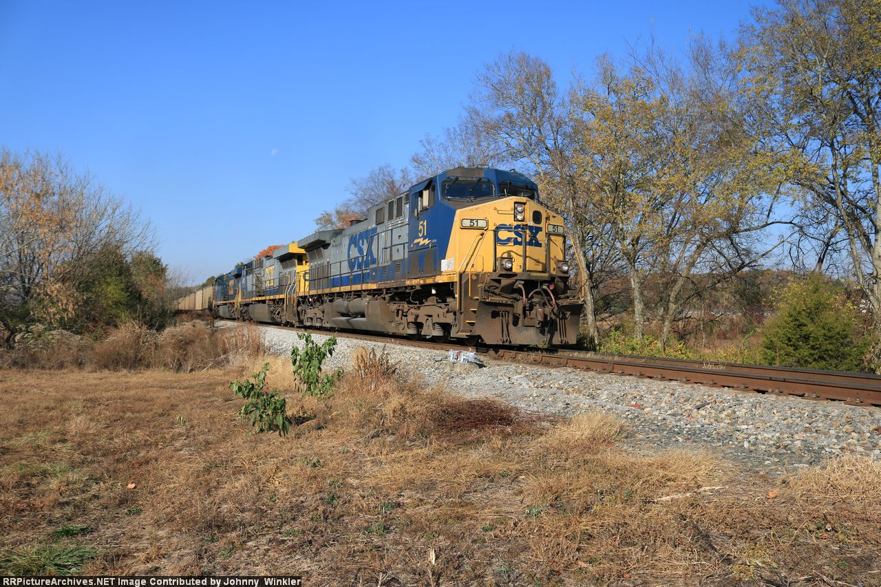 CSX 51 on soutbound coal train behind Gerdau steel